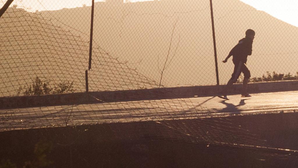 DIACRITIK Gavroches algériens: Les petits de Décembre de Kaouther Adimi