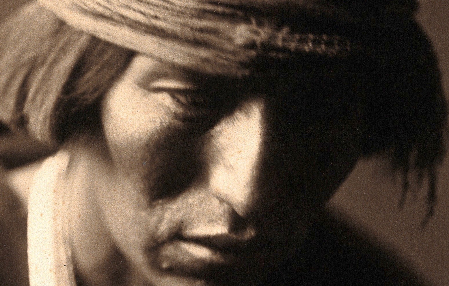 DIACRITIKWalk on the wild side : Voyager dans l’invisible avec Charles ...